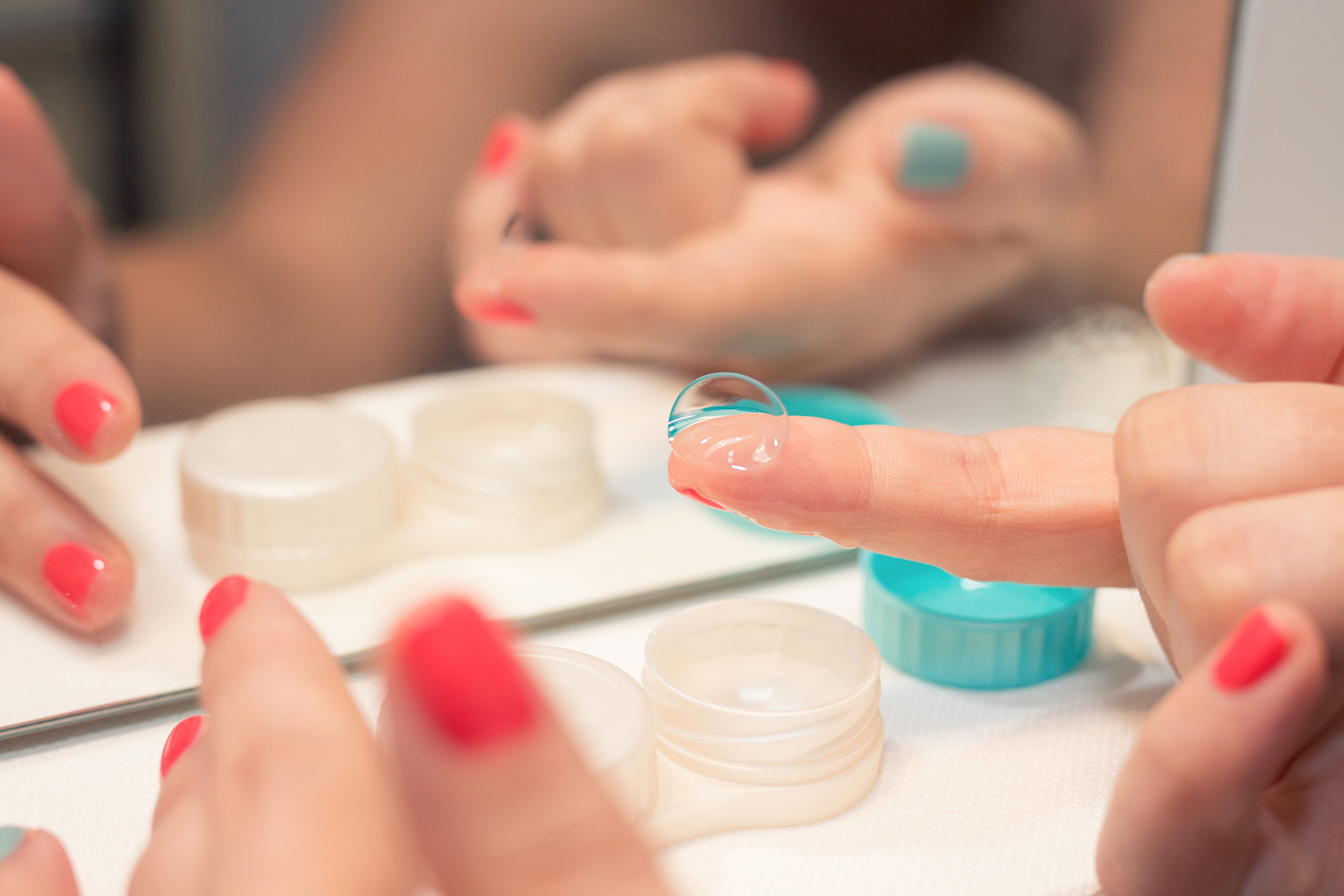 How To Take Care Of Your Contact Lenses Viteyes